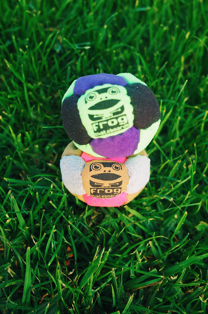 Hacky Sack (Pink/Grey) – frog skateboards